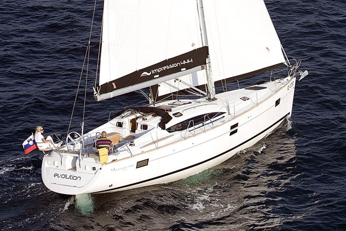 Elan yachts, Elan 444 Impression